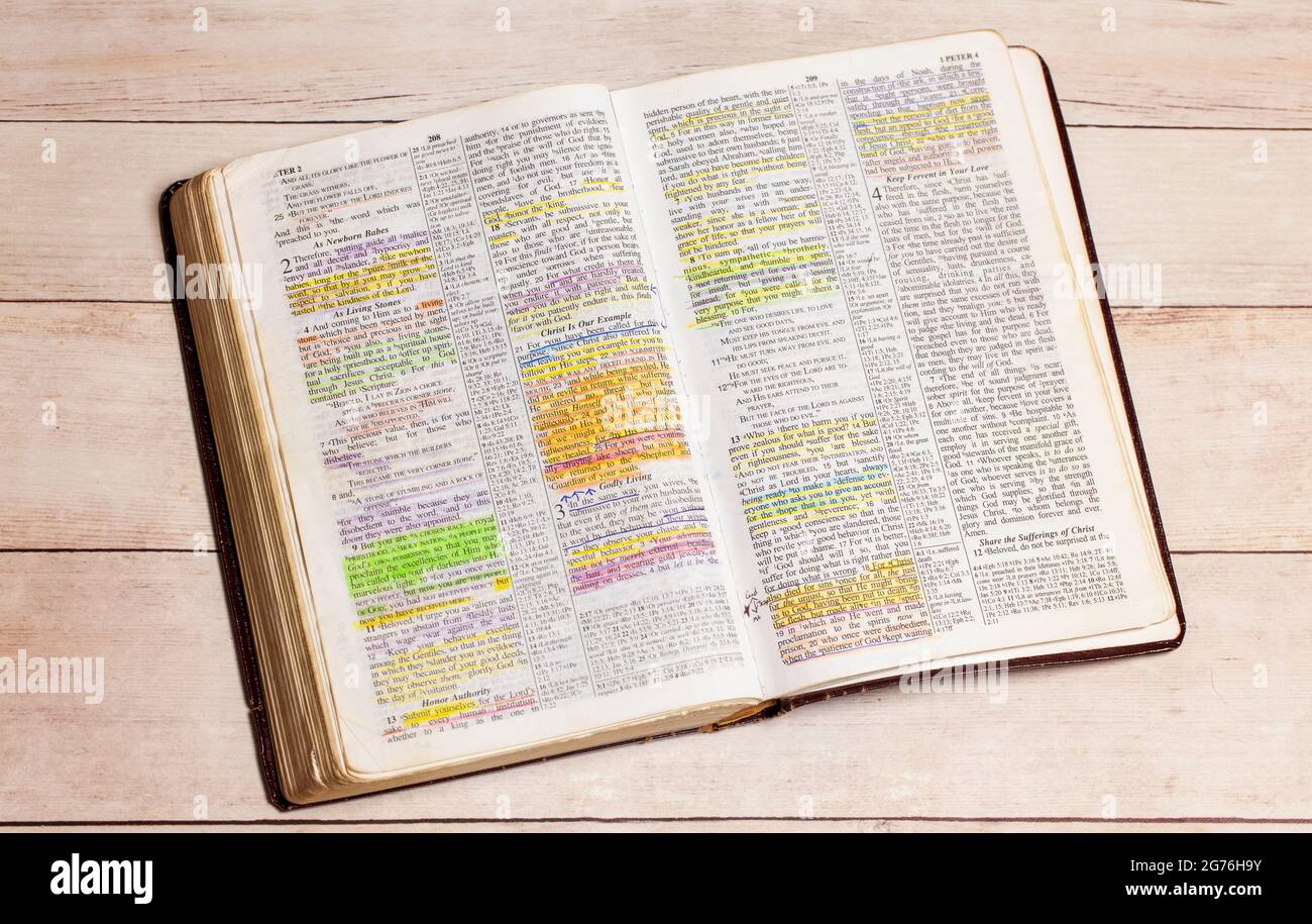 Highlighted scripture hi-res stock photography and images - Alamy
