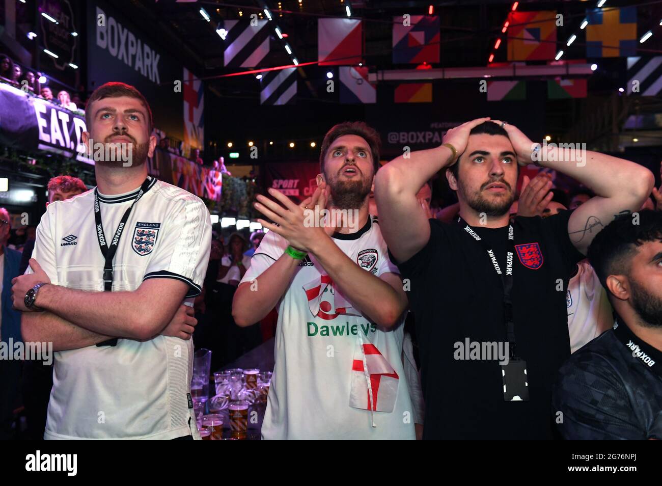England lose euro 2020 final hi-res stock photography and images - Alamy