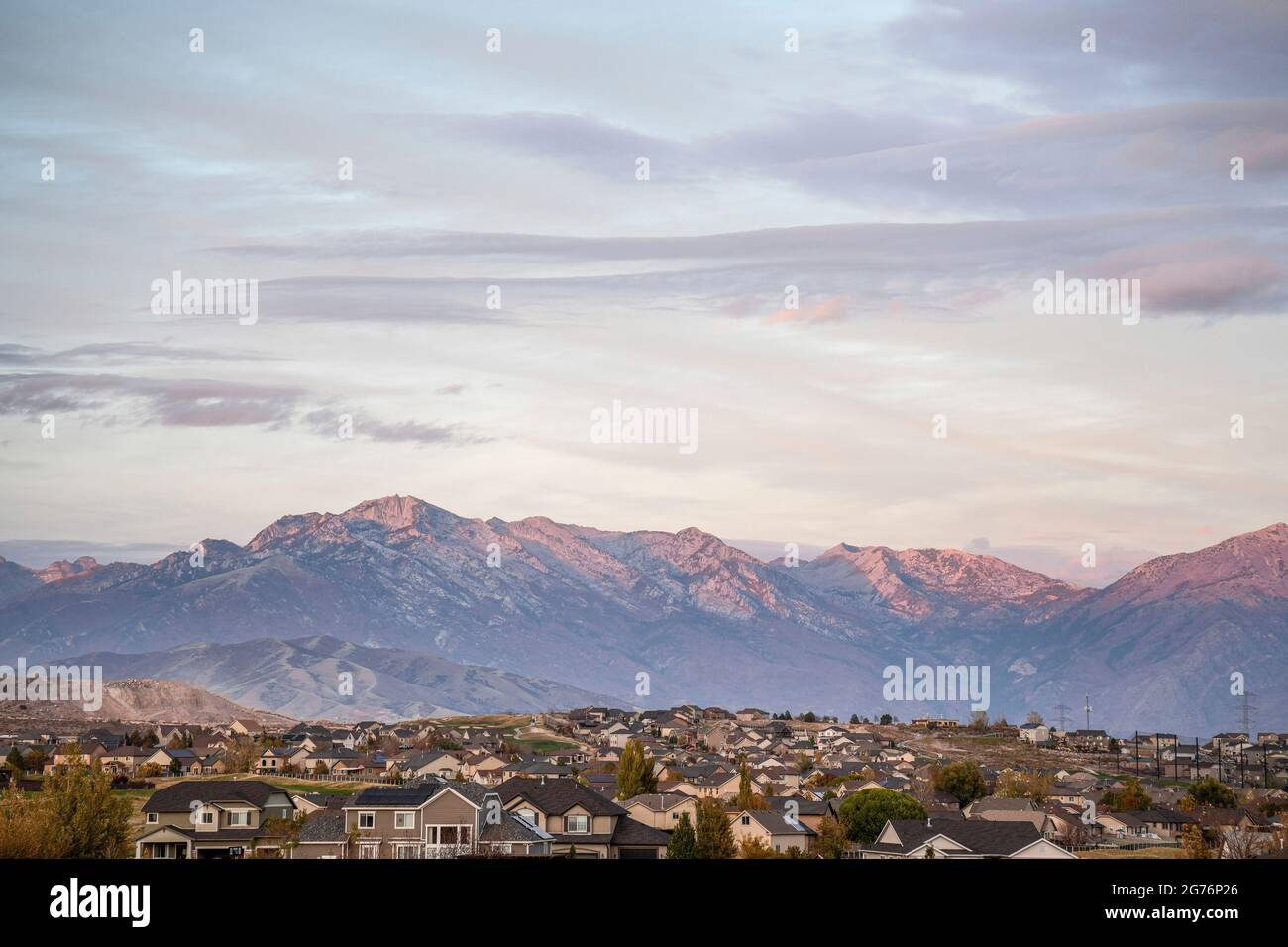 Wasatch mountains sunset utah hi-res stock photography and images - Alamy