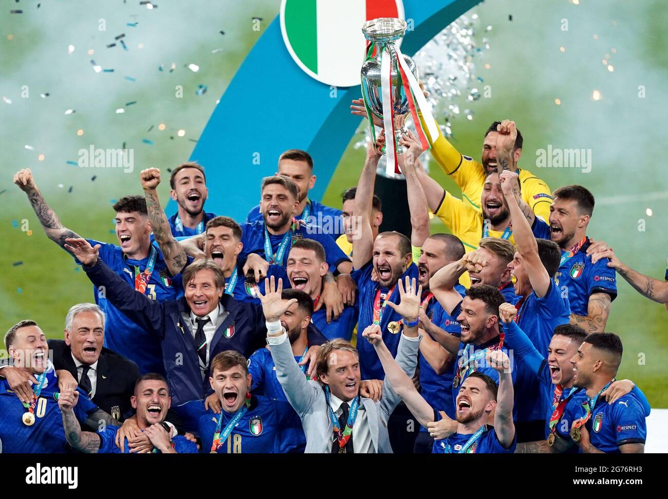 Italy euro 2020 trophy hi-res stock photography and images - Alamy