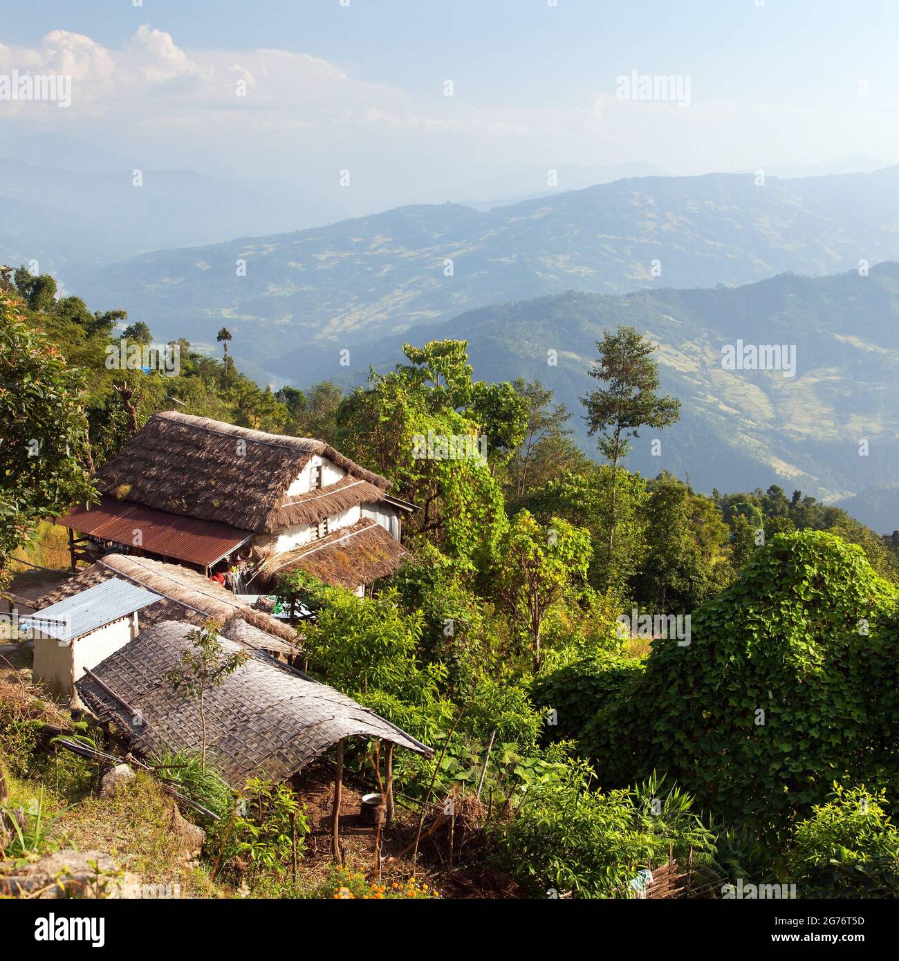 beautiful house home building in Nepal, Khumbu valley, Solukhumbu ...