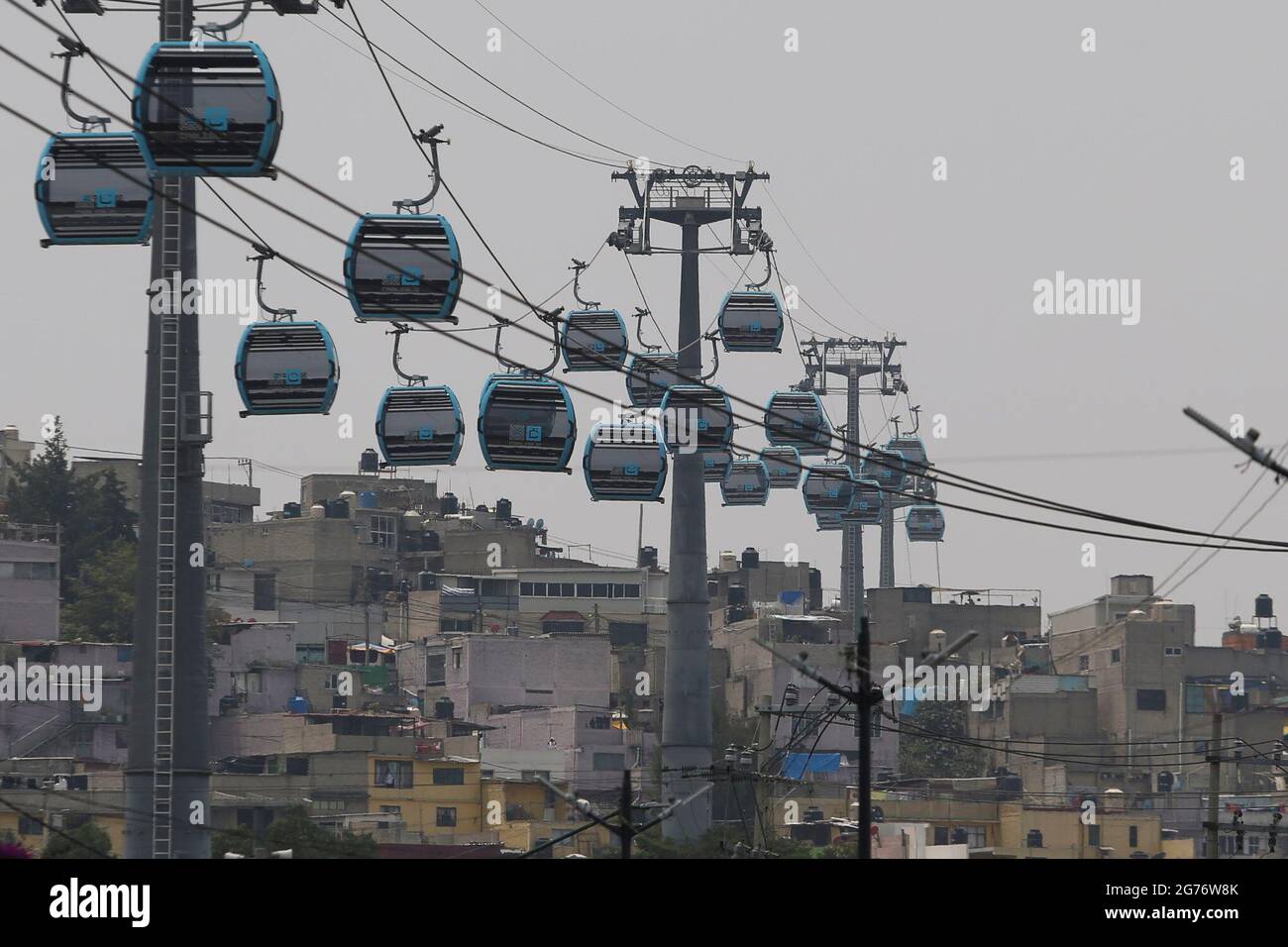 Cablebus transport system hi-res stock photography and images - Alamy
