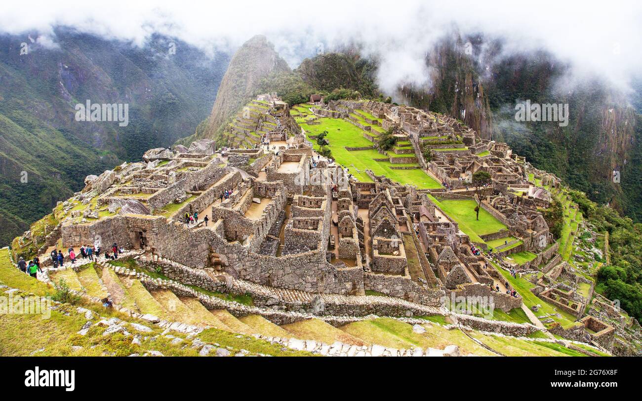 Machu Picchu, panoramic view of peruvian incan town, unesco world ...