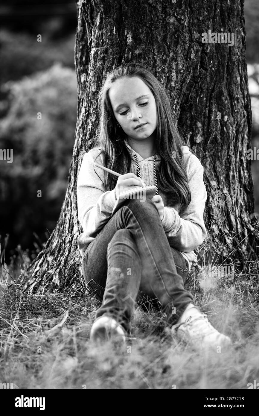 Girl Writing Photography
