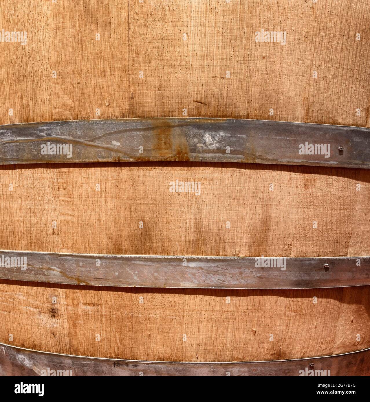 Background of new wooden barrel made from oak Stock Photo - Alamy