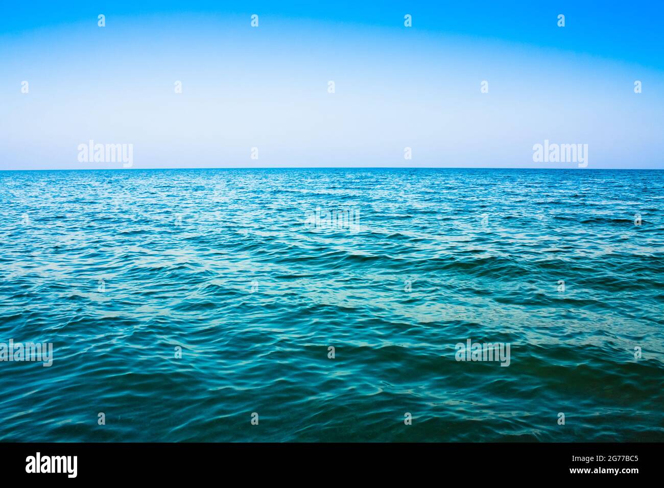 Aqua calm hi-res stock photography and images - Alamy
