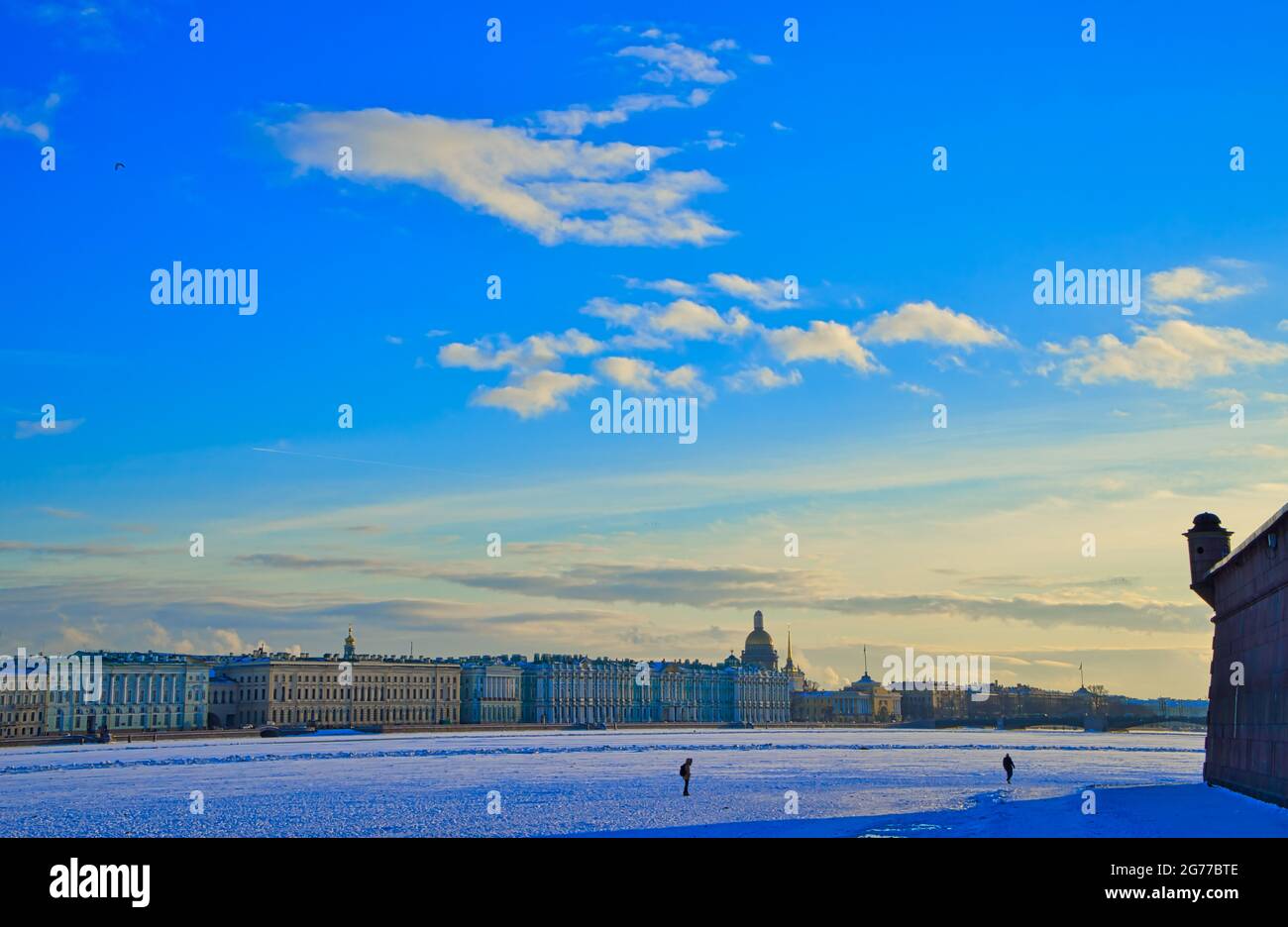 The Neva river in ice. Embankment of St. Petersburg with colorful neat ...