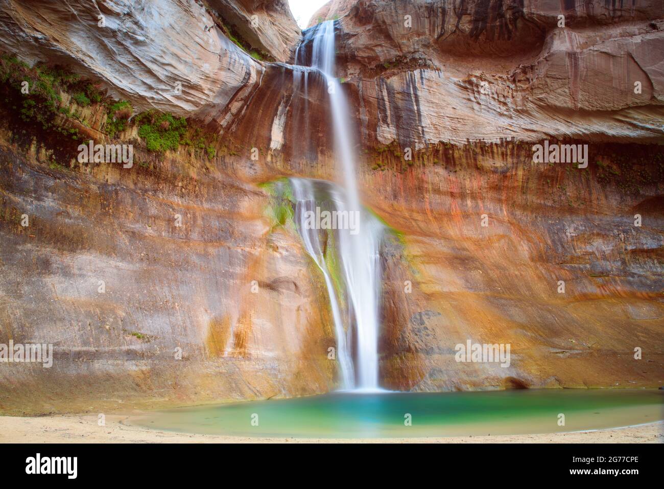 Calf creek falls waterfall hi-res stock photography and images - Alamy