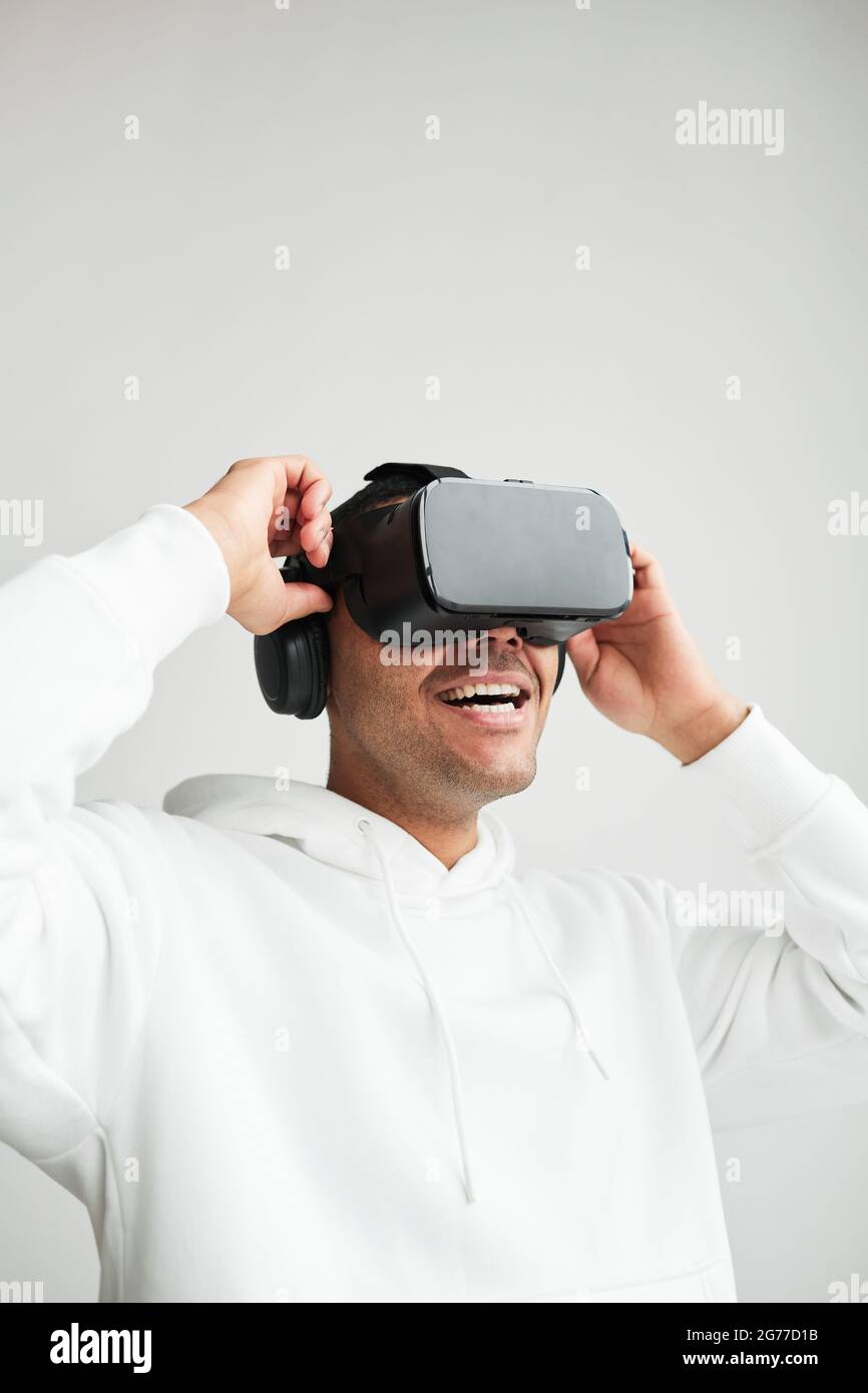 Vertical video mixed reality immersive hi-res stock photography and ...