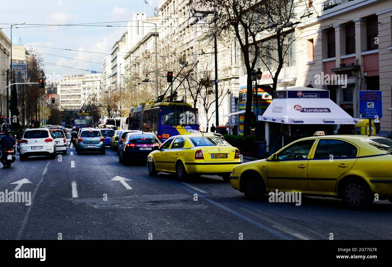 Morning traffic in central Athens, Greece Stock Photo - Alamy