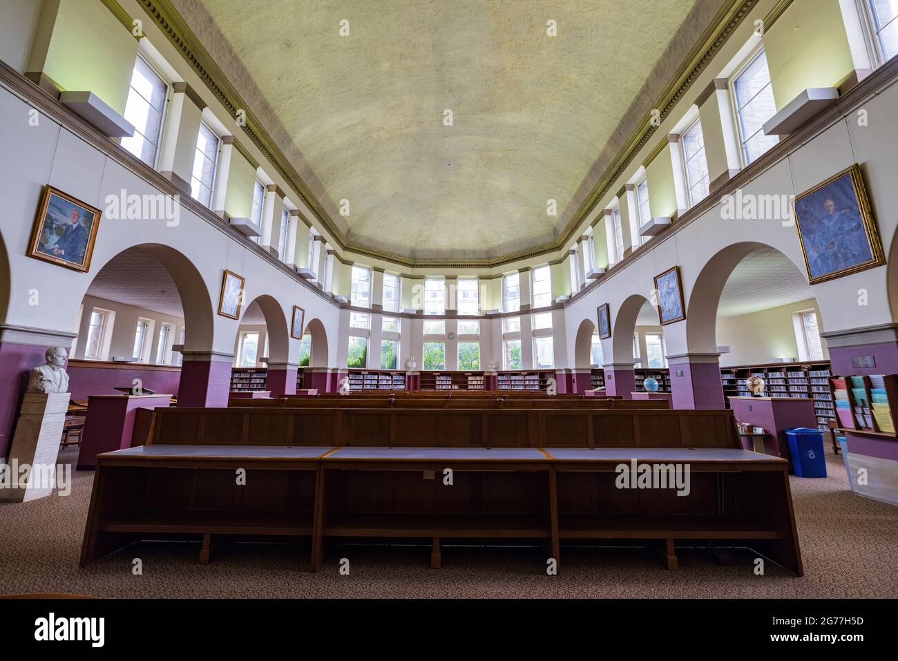 Uris Building High Resolution Stock Photography and Images - Alamy