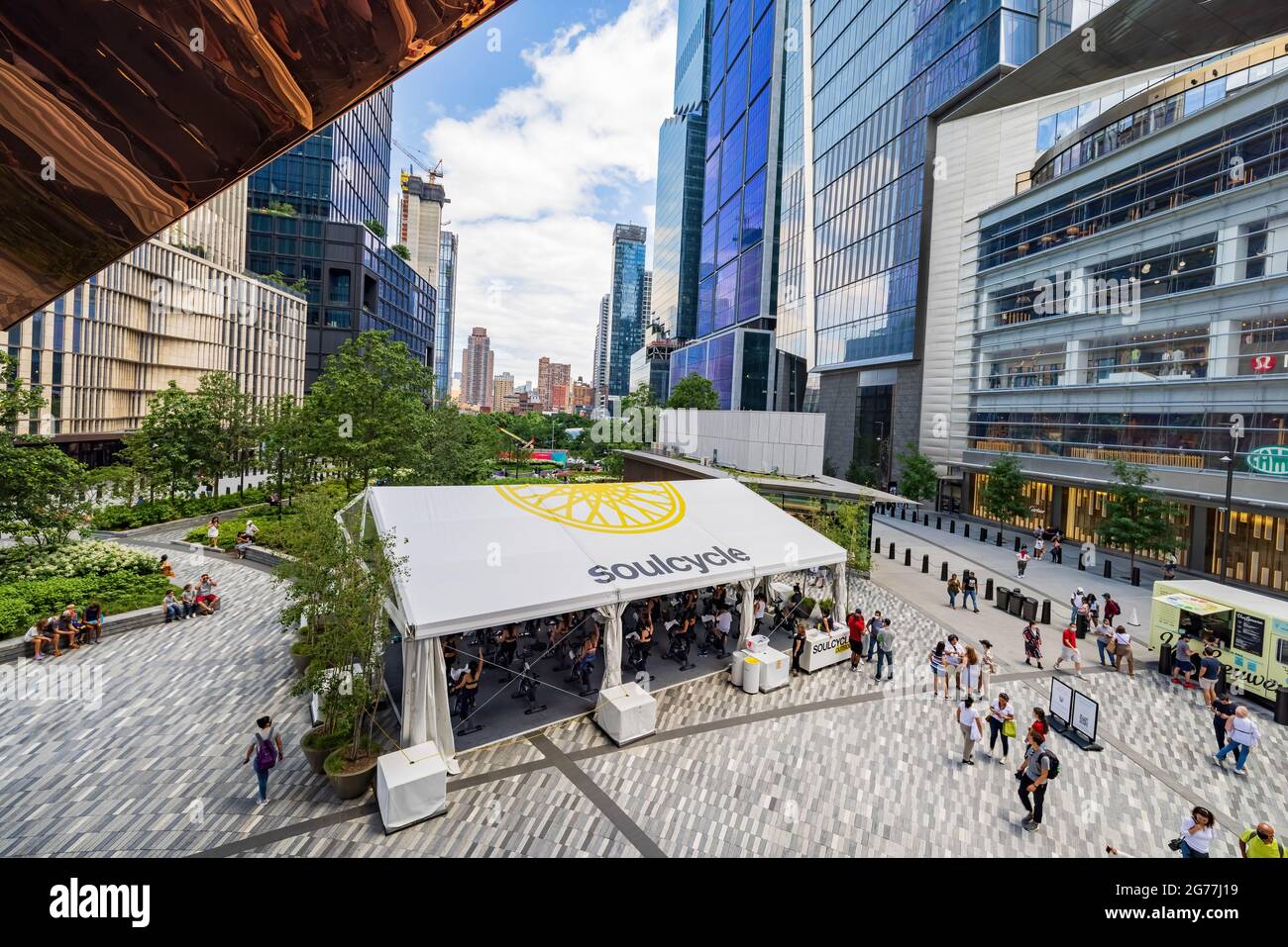 New York, JUL 4, 2021 - High angle view of the Backyard at Hudson Yards ...