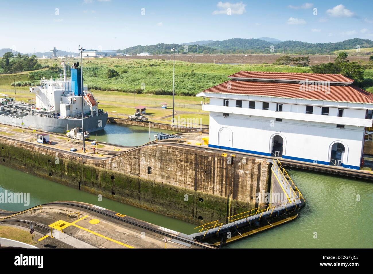 Balboa panama canal hi-res stock photography and images - Alamy