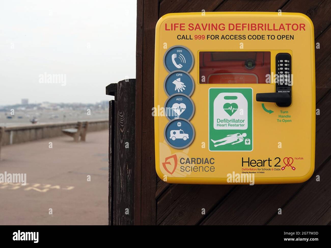 Automated external defibrillator chest hi-res stock photography and ...