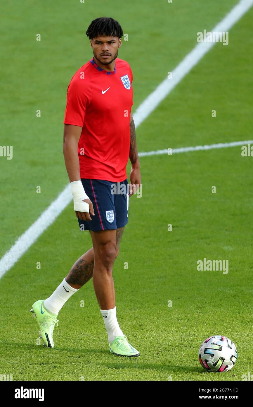 TYRONE MINGS, ENGLAND, 2021 Stock Photo - Alamy