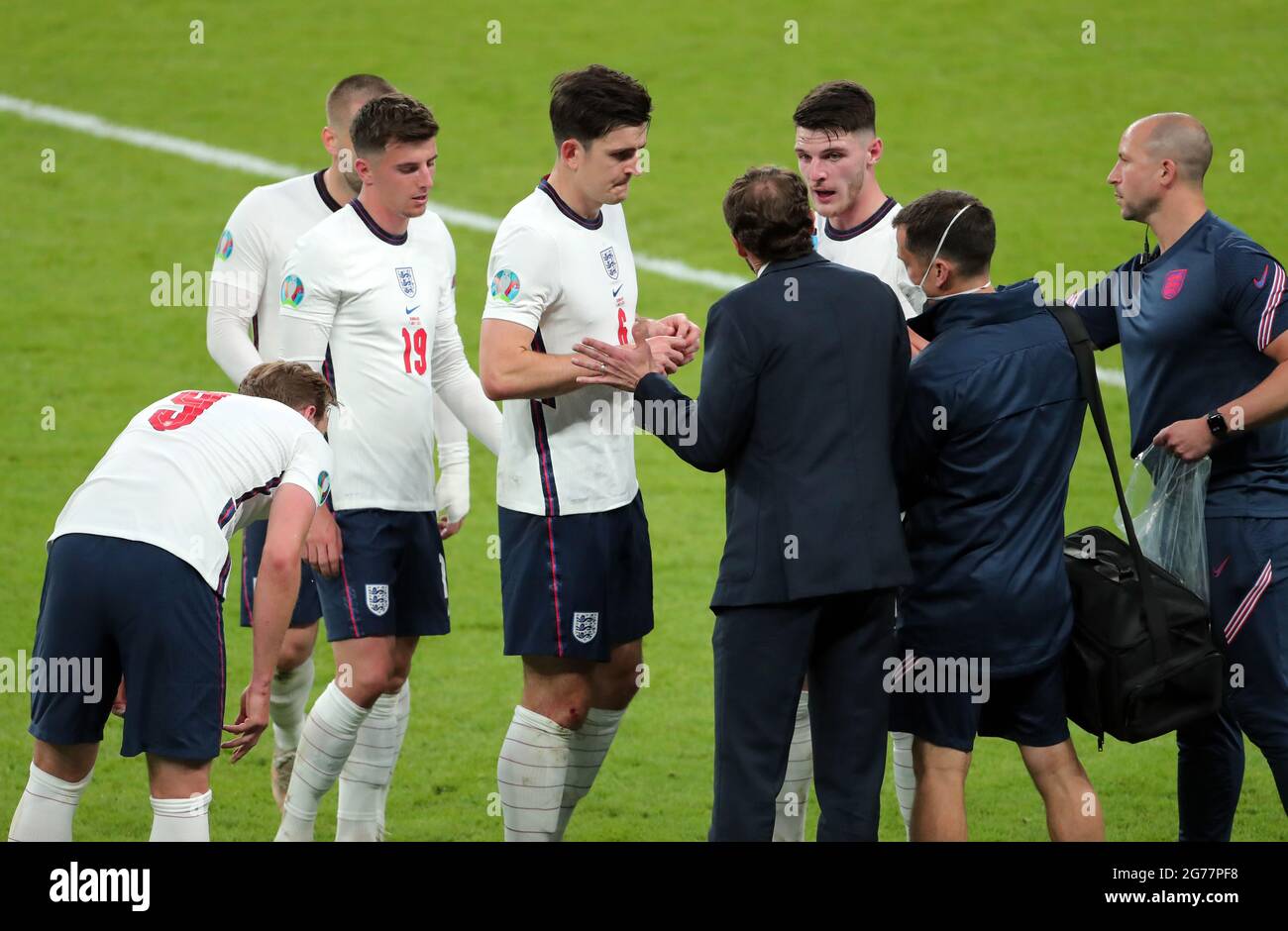 Declan rice england v denmark hi-res stock photography and images - Alamy