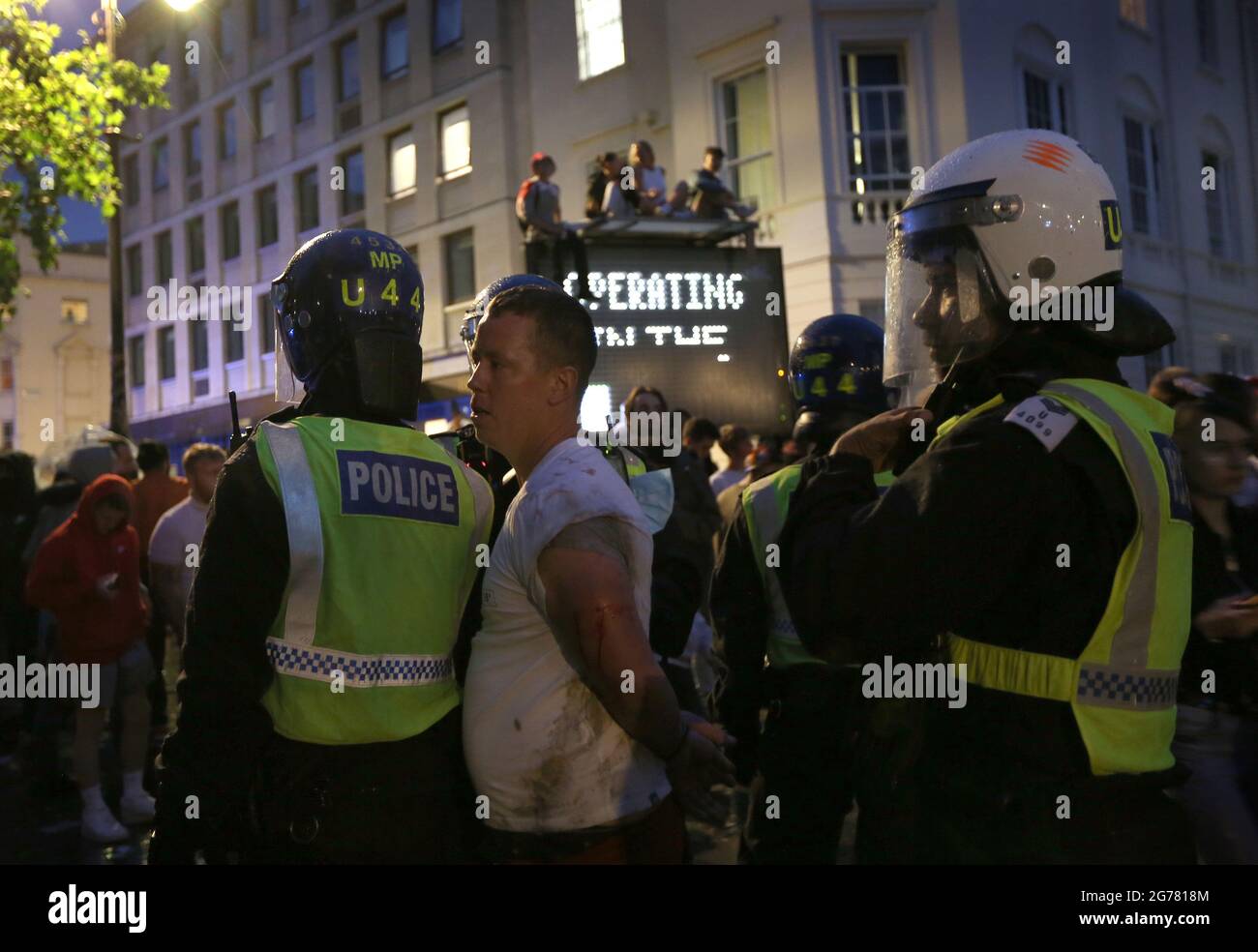 Sports fan riot hi-res stock photography and images - Alamy