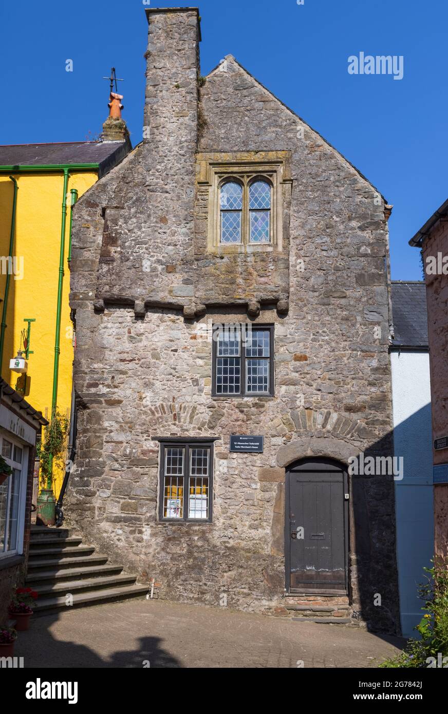 Tudor Merchants House, Quay Hill, Tenby, Pembrokeshire, Wales Stock ...
