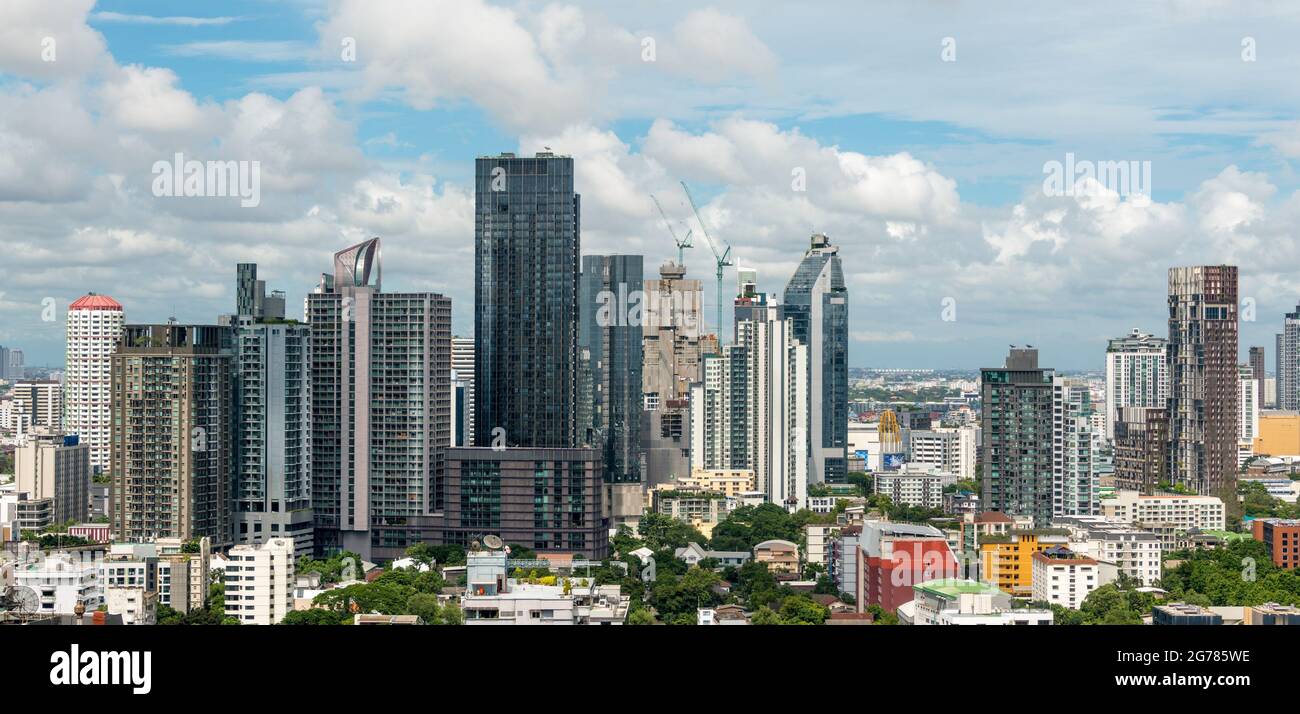 Thailand bangkok thong lo hi-res stock photography and images - Alamy