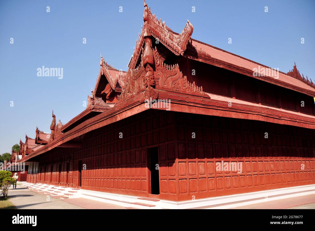 Myanmar burma mandalay palace interior hi-res stock photography and ...