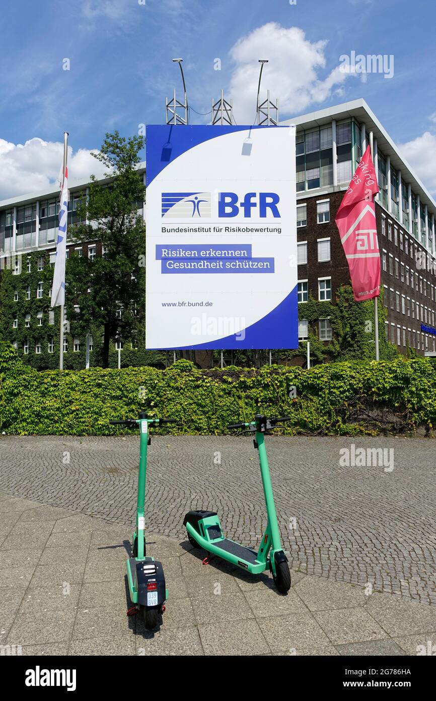 Bundesinstitut hi-res stock photography and images - Alamy
