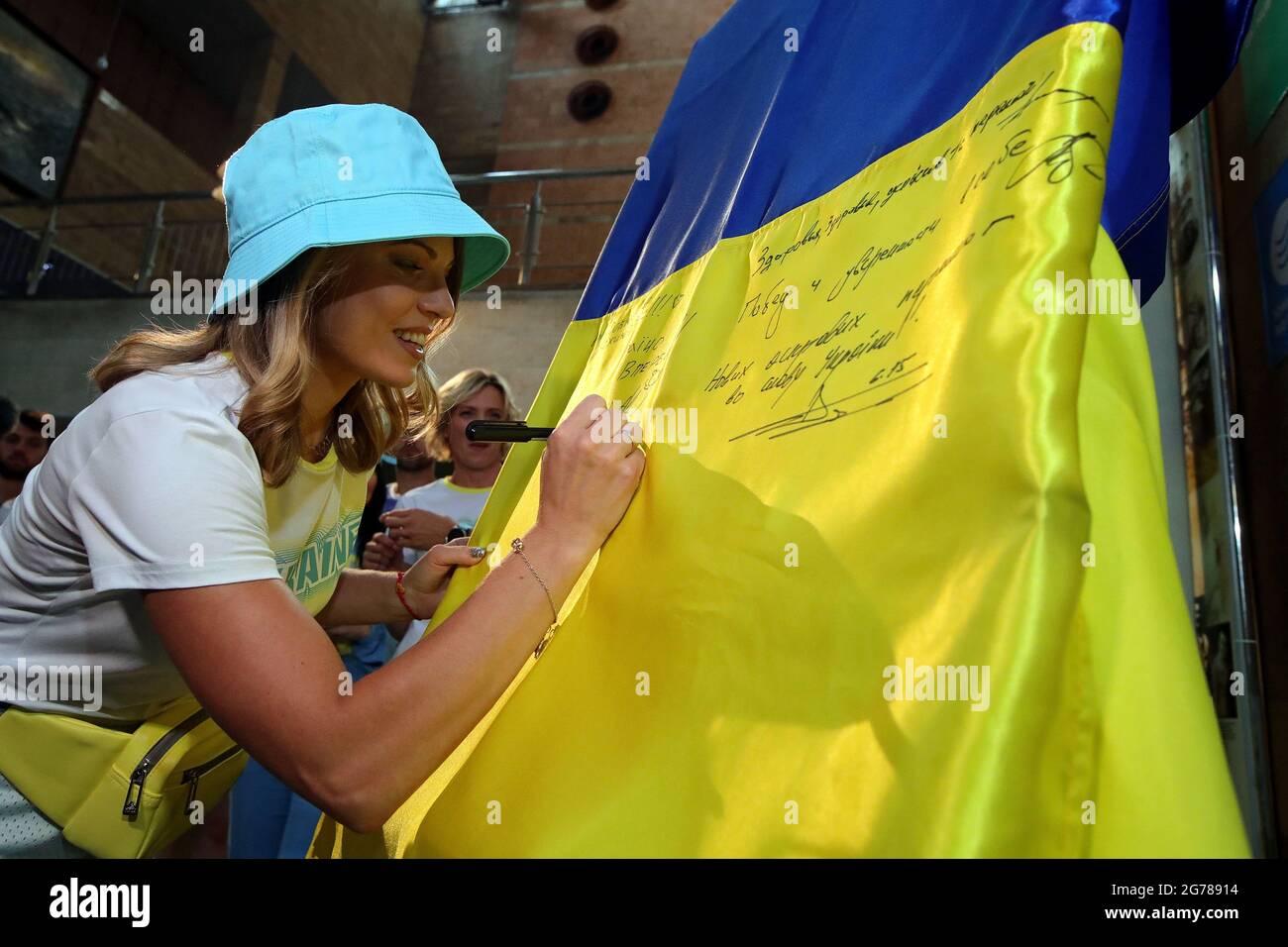 Non Exclusive: KYIV, UKRAINE - JULY 11, 2021 - Ukrainian diver Yulia ...