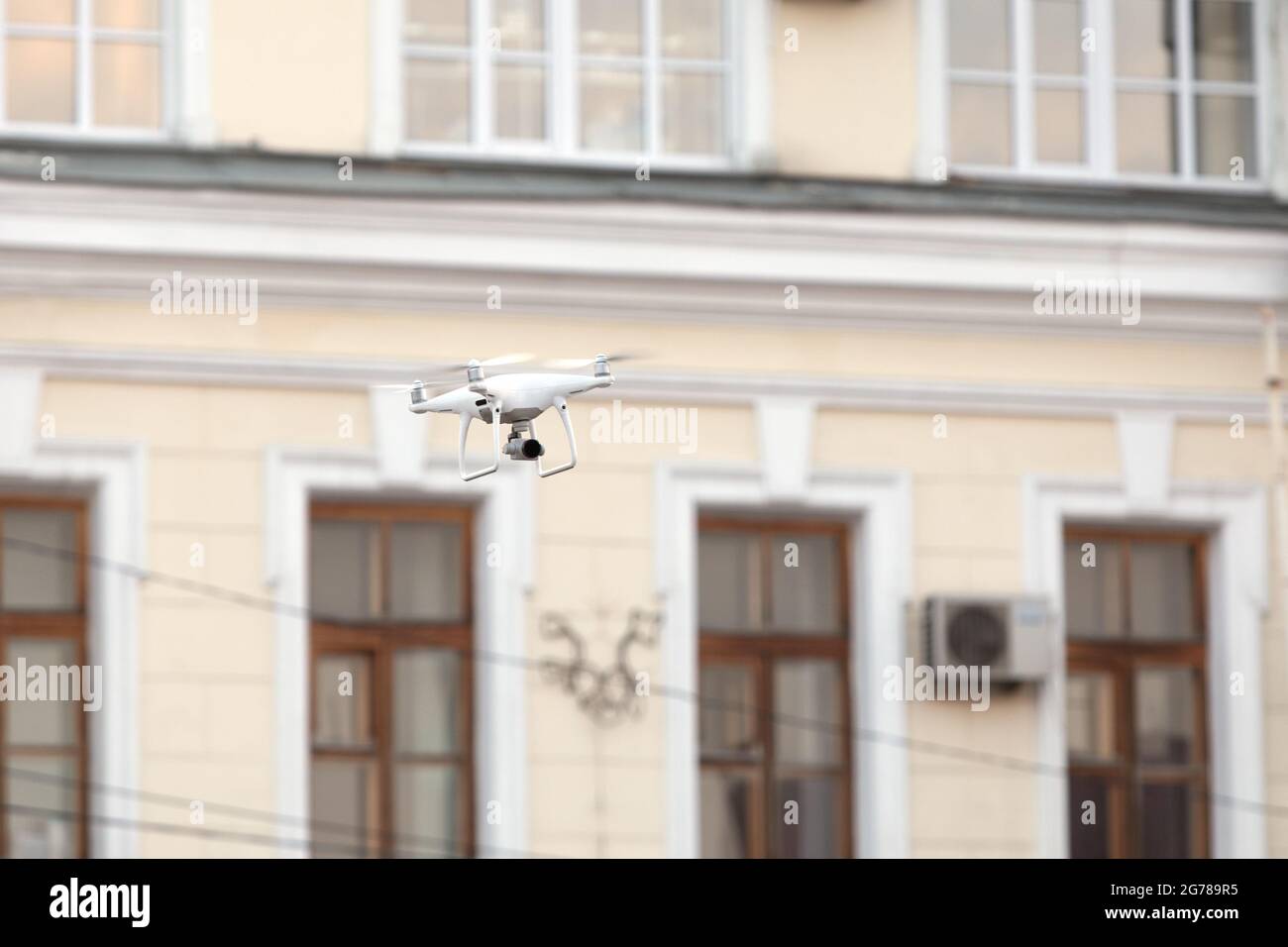Drone filming an event hi-res stock photography and images - Alamy