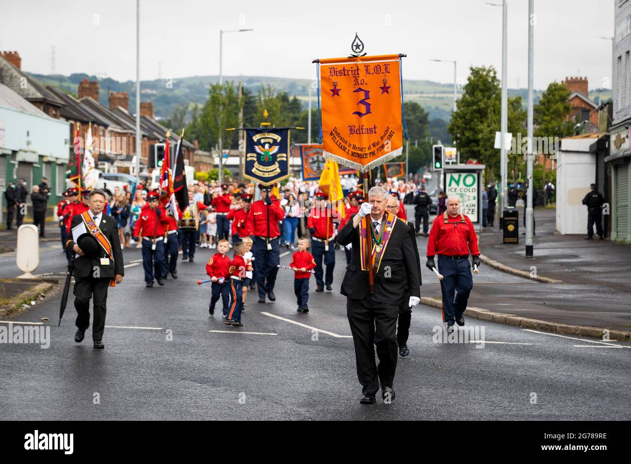 Orange order parade 2021 hi-res stock photography and images - Alamy