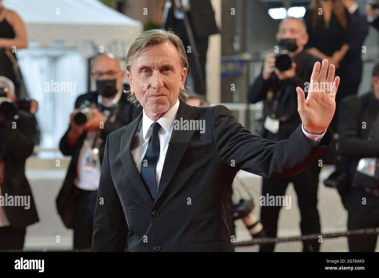 Bergman island 2021 tim roth hi-res stock photography and images - Alamy
