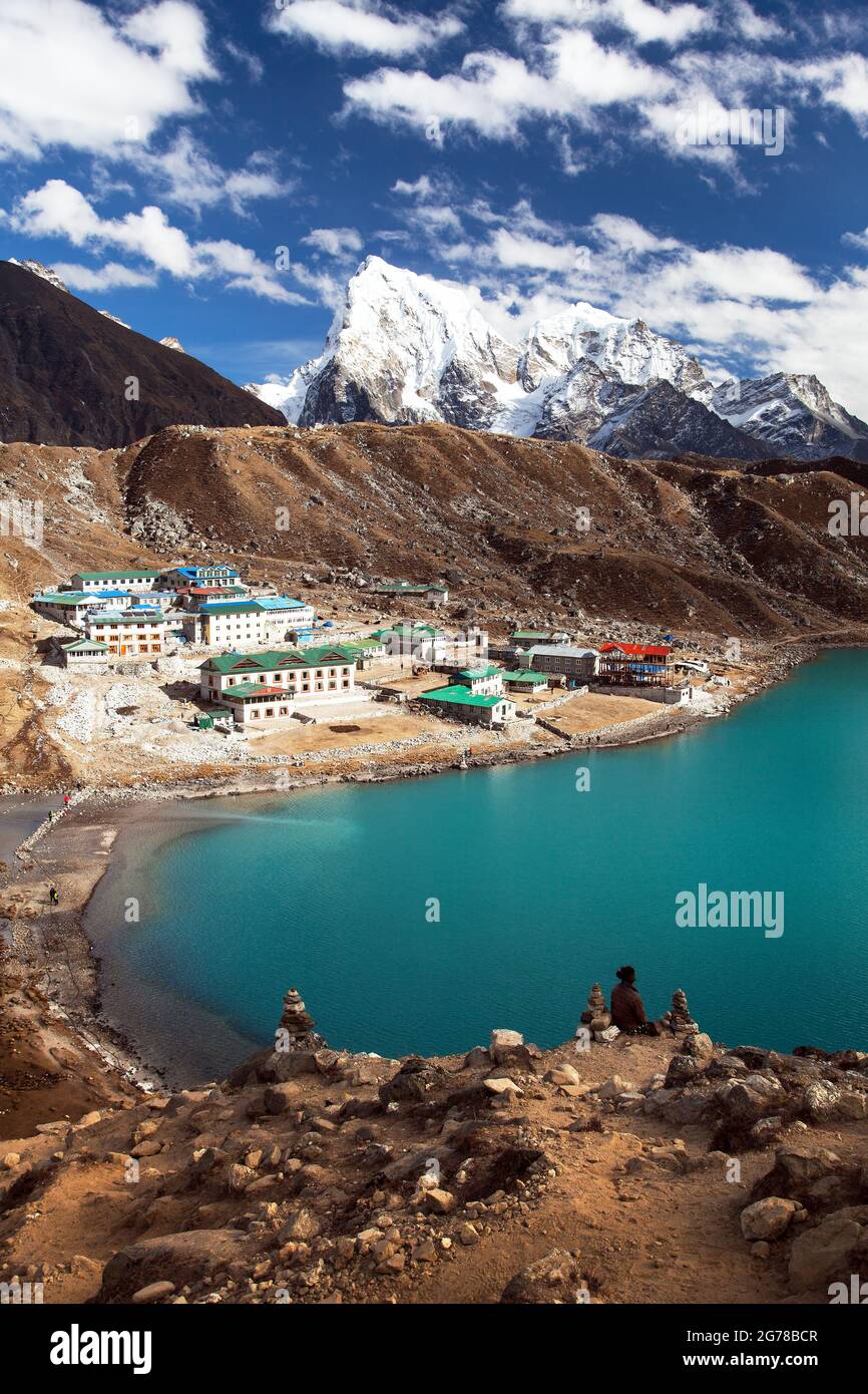Chola lake hi-res stock photography and images - Alamy