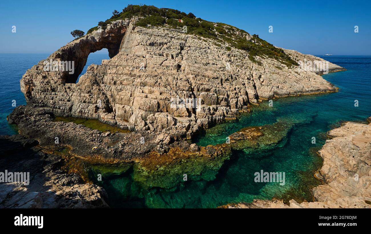 The islet has a hole on the left rock gate hi-res stock photography and ...