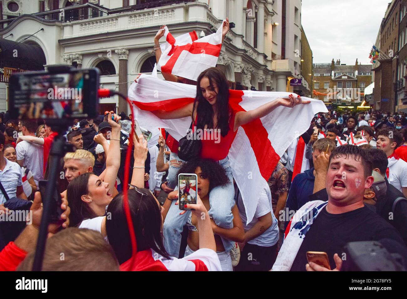 London, United Kingdom. 11th July 2021. England supporters go wild in ...