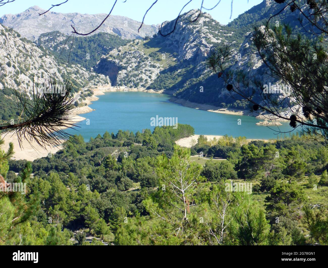 Gorg blau lake mallorca spain hi-res stock photography and images - Alamy