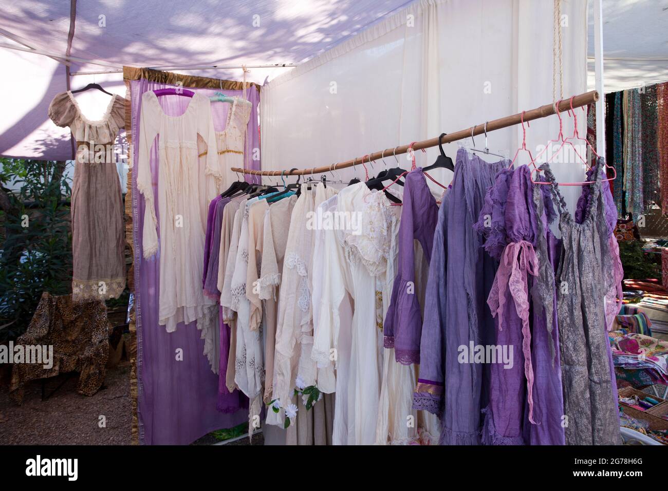Hippie market in Las Dalias, Sant Carles de Peralta, Ibiza Stock Photo ...