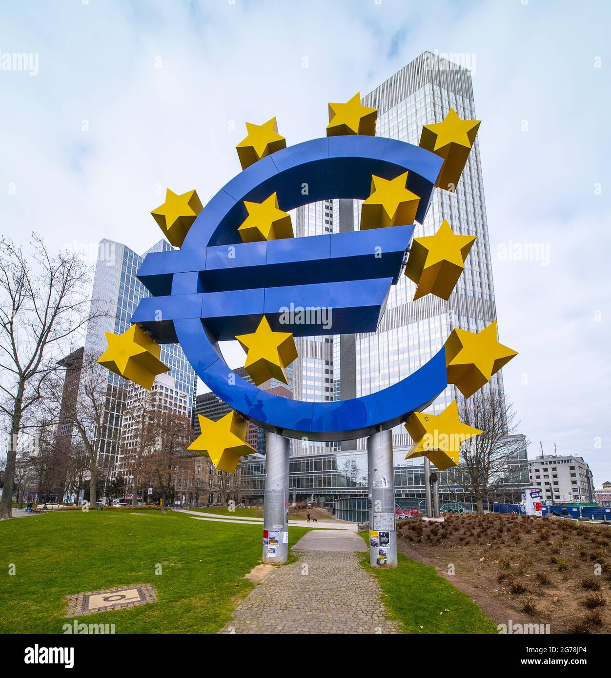 Giant Euro Symbol at Willy Brandt Square in Frankfurt - travel ...