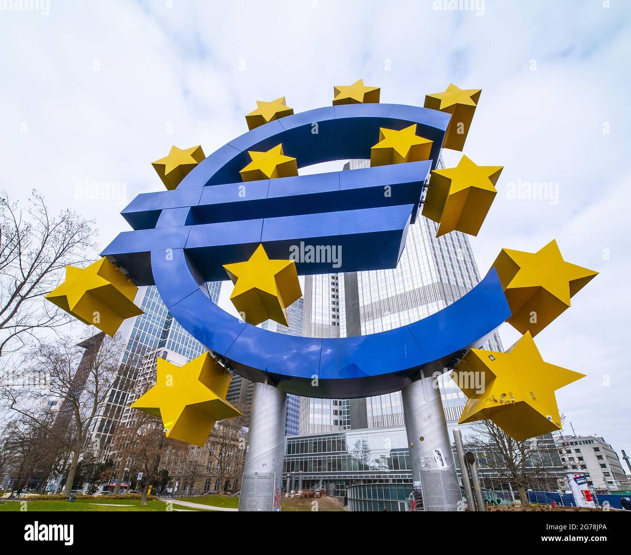 Giant Euro Symbol at Willy Brandt Square in Frankfurt - travel ...