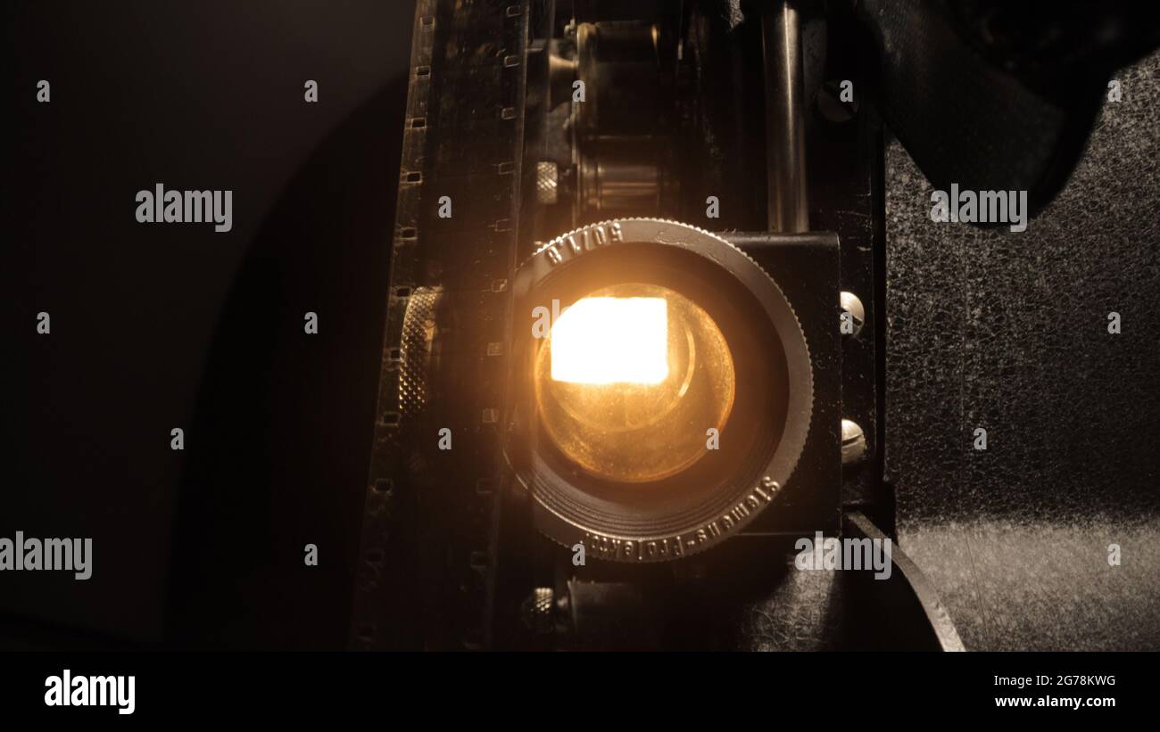 Film projector screen hi-res stock photography and images - Alamy