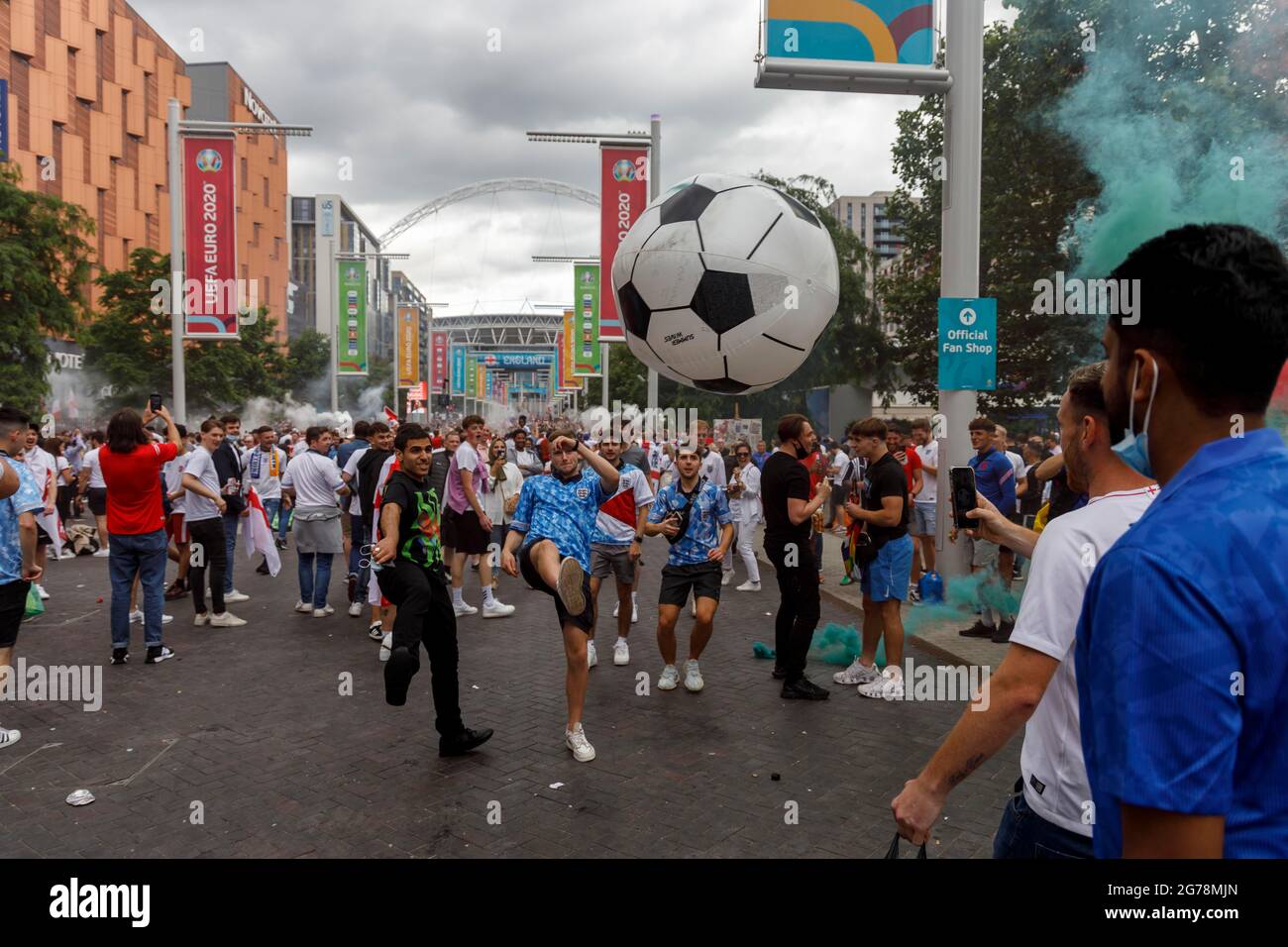 London, UK. 11th July, 2021. England fans play with a giant inflatable ...