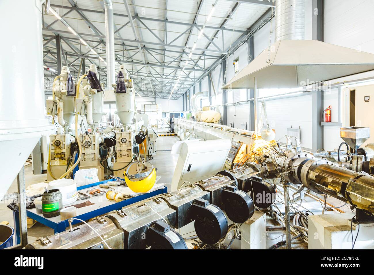 Extruders hi-res stock photography and images - Alamy