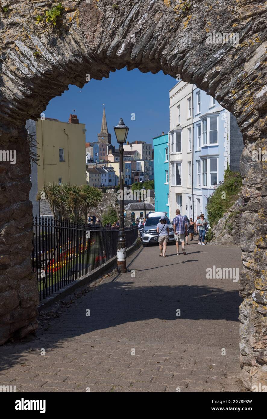 Tenby Castle gateway on Castle Hill leading to Tenby town ...