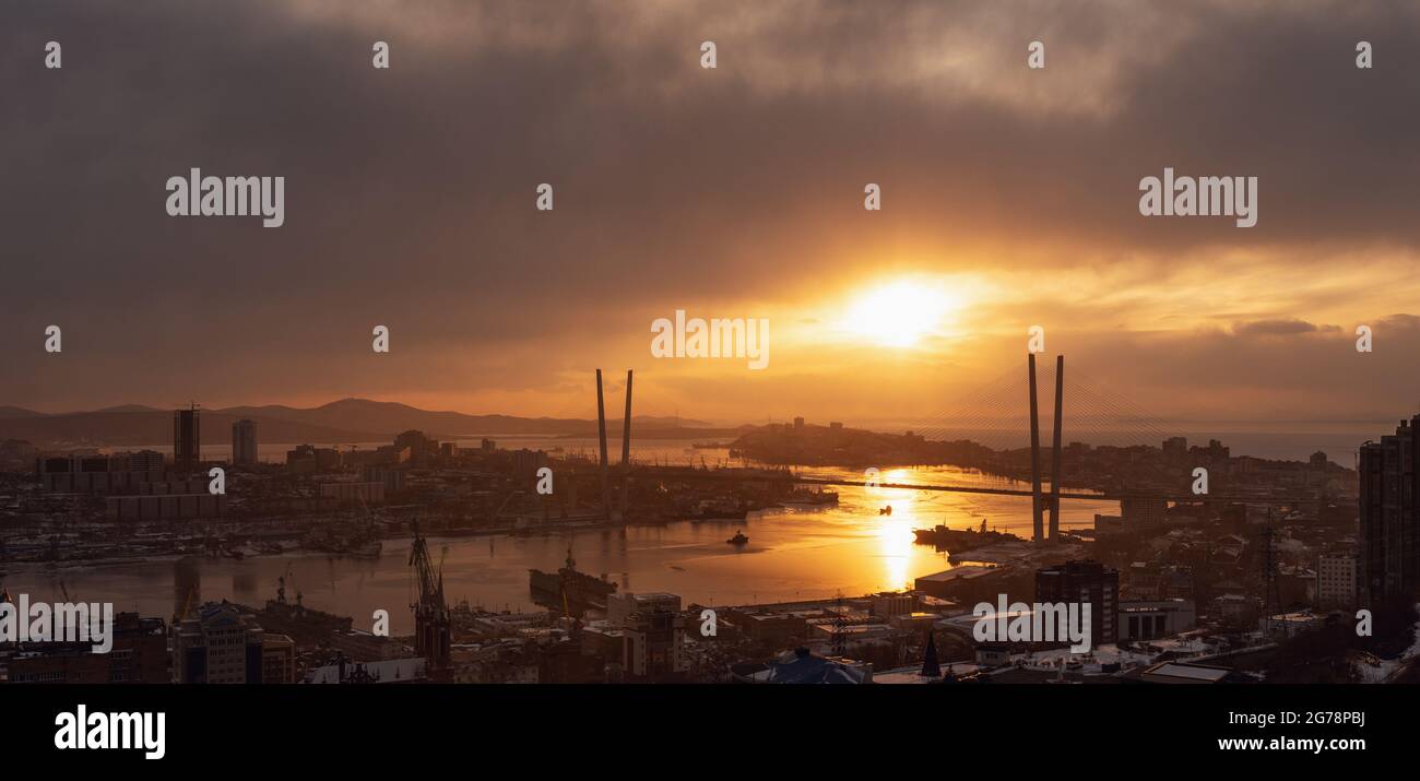 City skyline at the sunset. Golden hour Stock Photo - Alamy