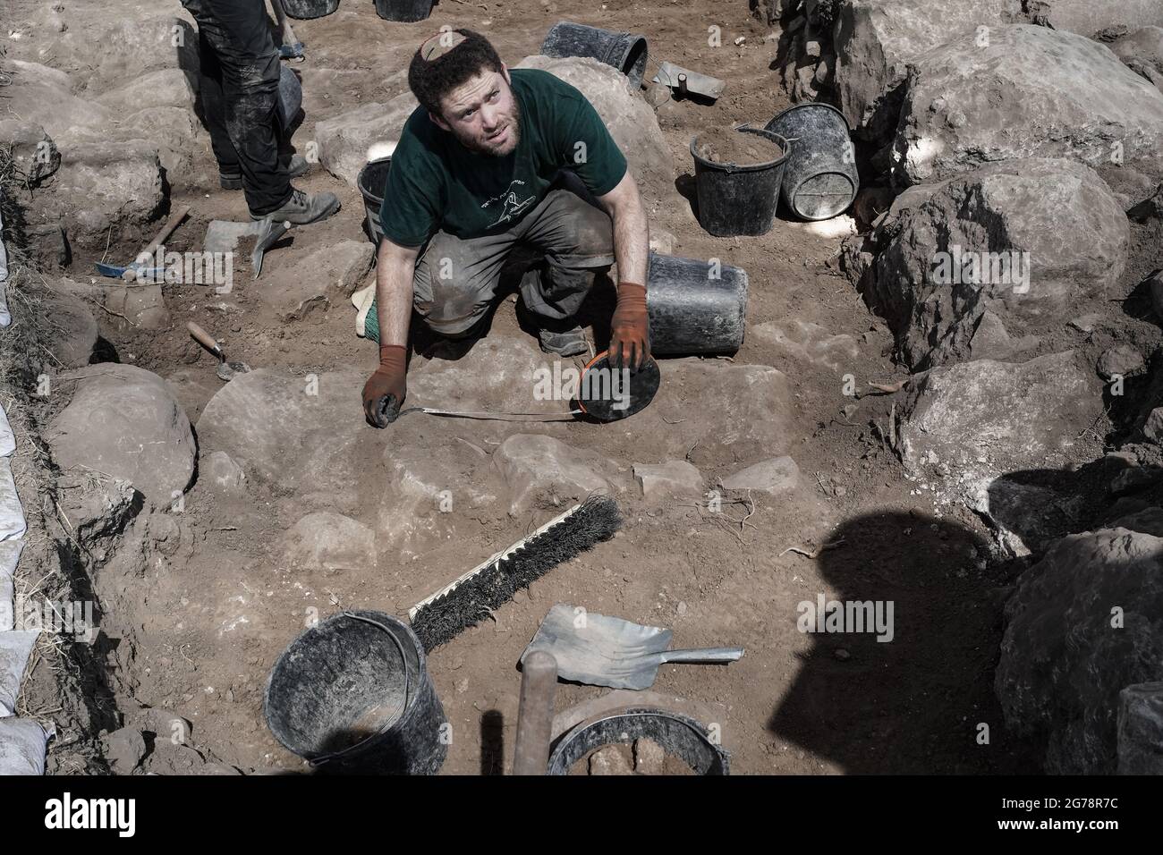 Khirbet a Rai, Israel. 12th, July 2021. Archaeologists and volunteers ...