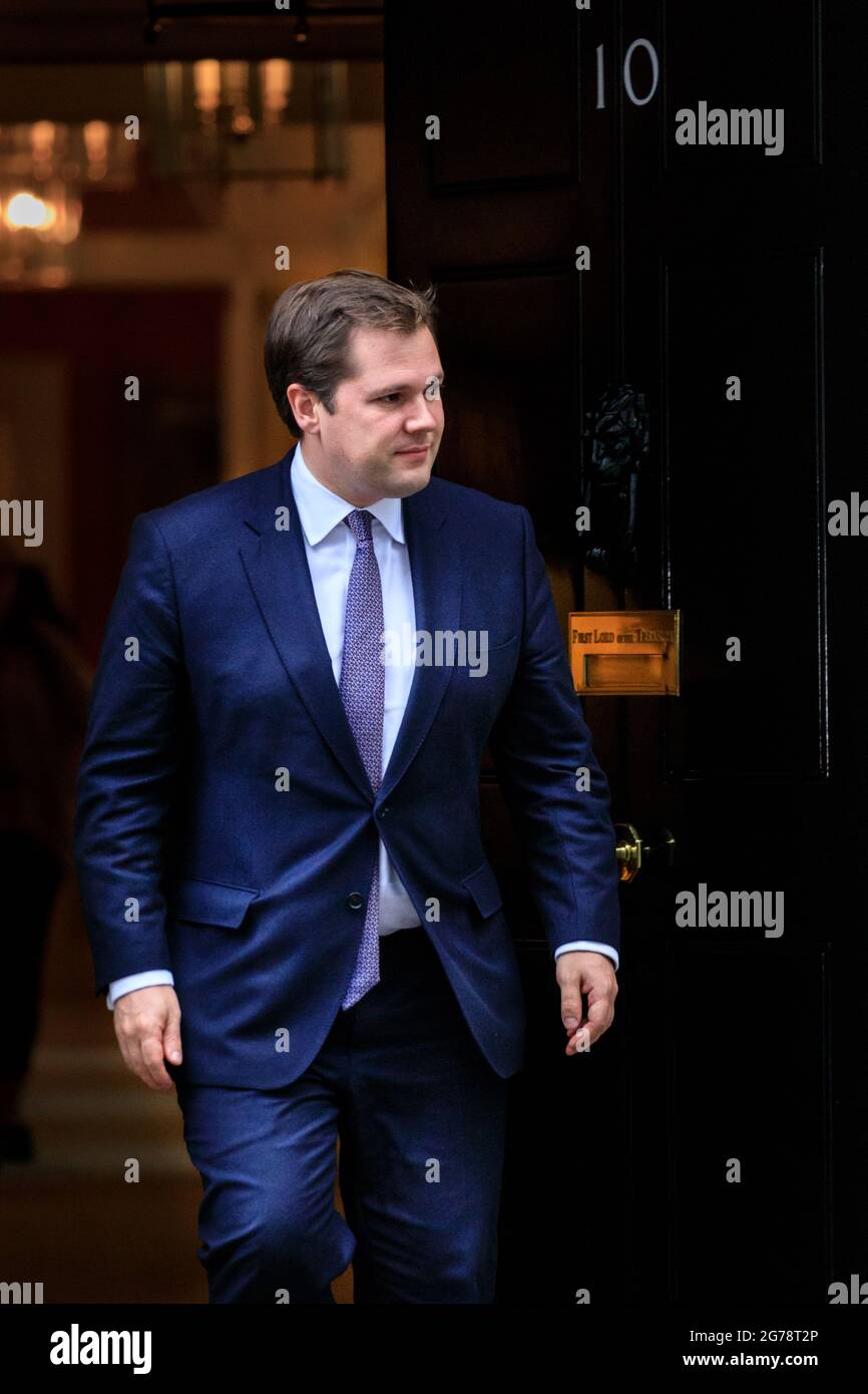 Conservative mp for newark robert jenrick hi-res stock photography and ...