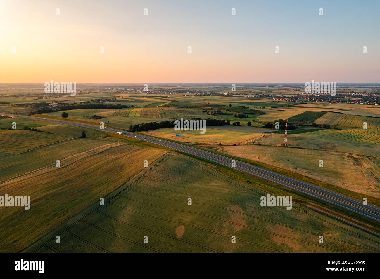 Highway in fields cargo car hi-res stock photography and images - Alamy