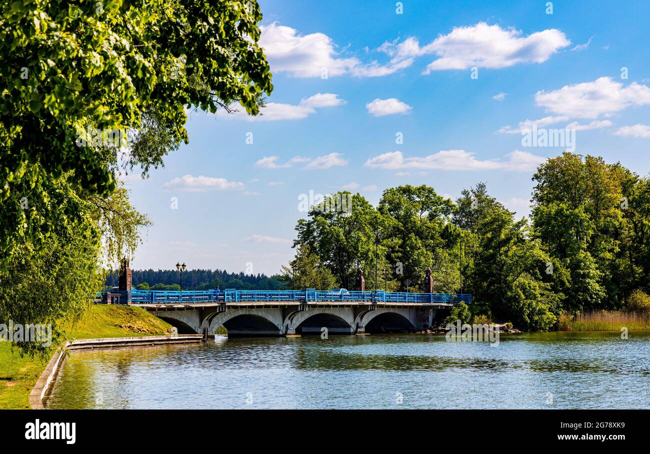 Elk street bridge hi-res stock photography and images - Alamy