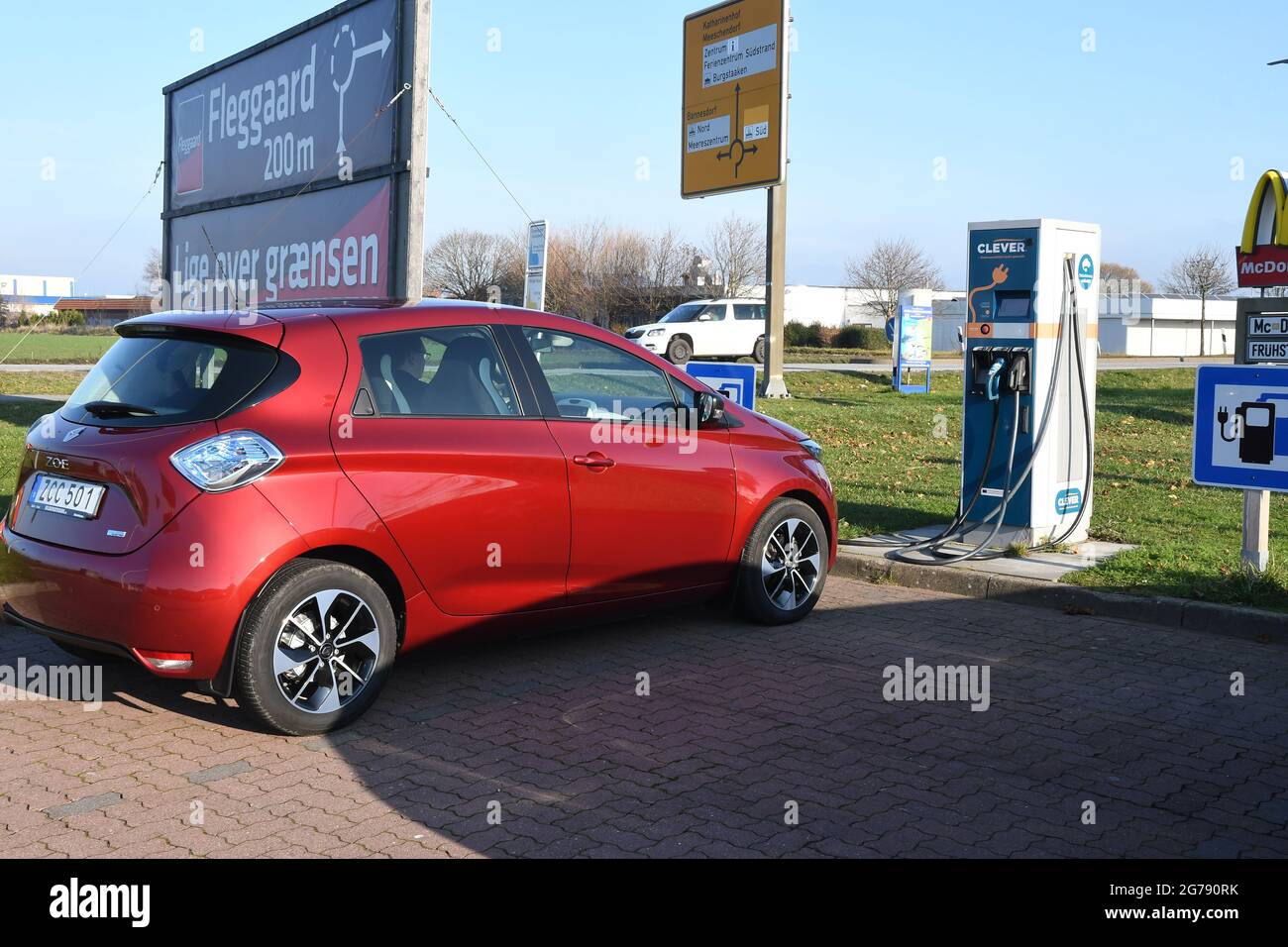 Burg / Fehmarn / Germany 17.November 2018. French Renault electric car ...