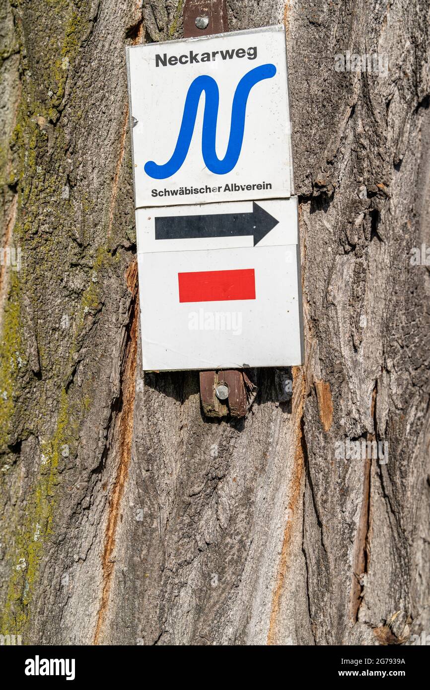 Waymarking hi-res stock photography and images - Alamy