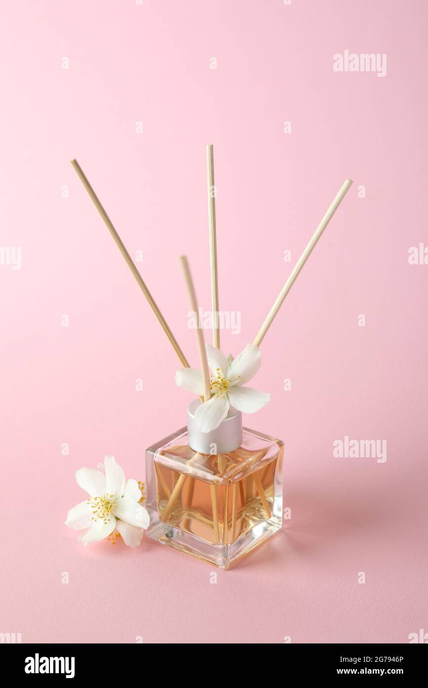 Scent diffuser hi-res stock photography and images - Alamy