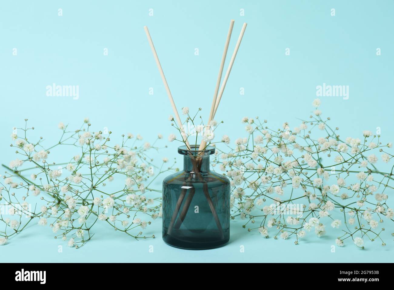 Blue diffuser hi-res stock photography and images - Alamy