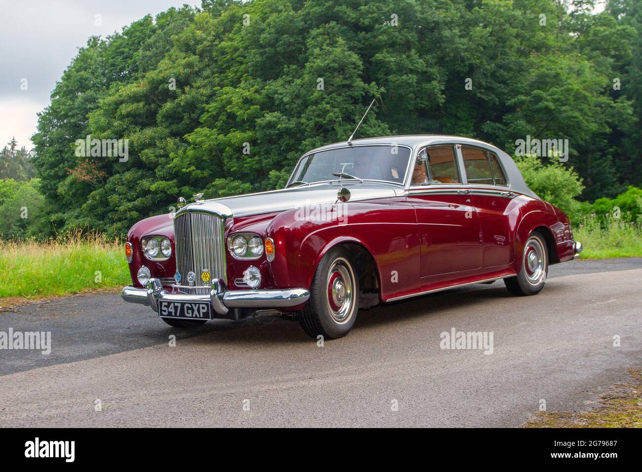 1963 60s grey maroon Bentley 4dr luxury saloon 6230cc petrol en-route ...